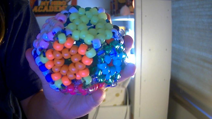 Kandi Star Ball by M0nSt3rC4Nz - Kandi Photos on Kandi Patterns