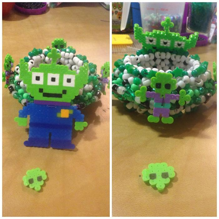 3D Alien Cuff by hkandibryn - Kandi Photos on Kandi Patterns