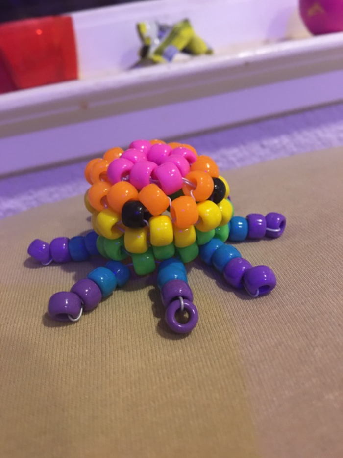 My first little kandi octopus! #sleepover #ItsMyBirthday by Y0SH1_KAND1 ...