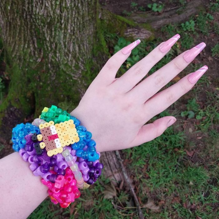 spongebob kandi cuff by Haileyyy_666_ - Kandi Photos on Kandi Patterns