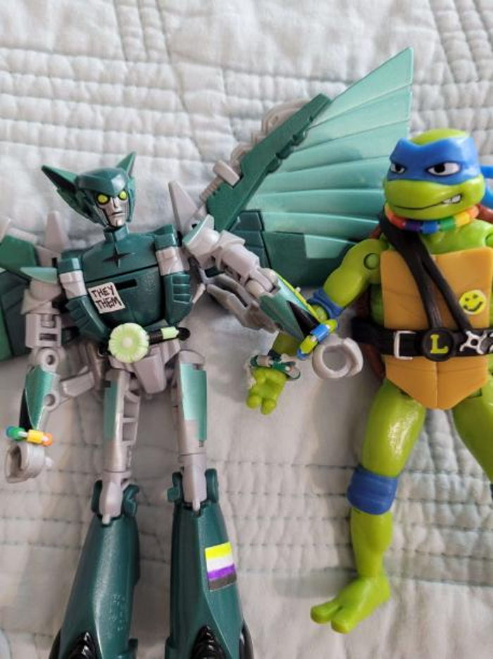 TF ***htshade and TMNT Leo Friendship Bracelets! by ArthropodGirl ...