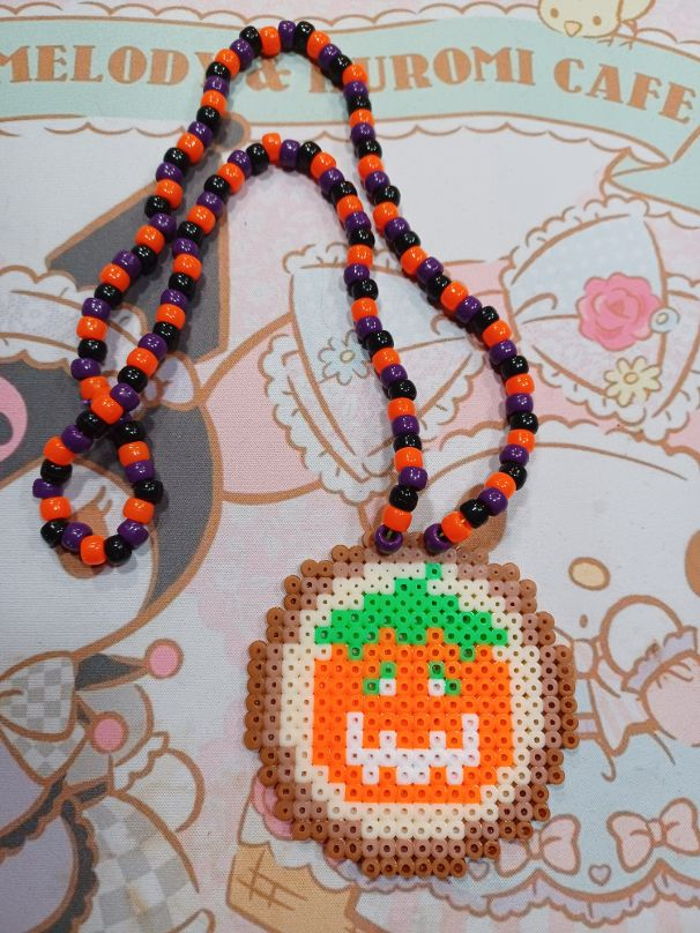 Pumpkin cookie necklace! by Pastelmomo - Kandi Photos on Kandi Patterns