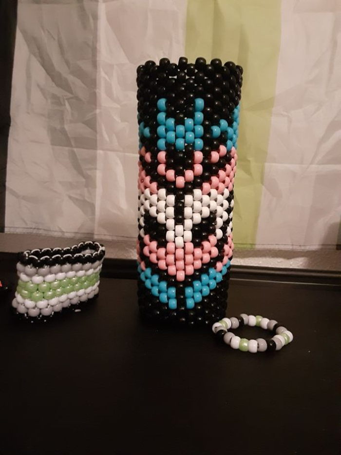 decepticon symbol (trans) by t0k1chu - Kandi Photos on Kandi Patterns