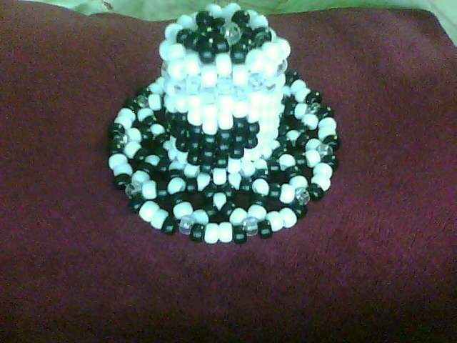 Top Hat! :D by mysteriousXmoriah - Kandi Photos on Kandi Patterns